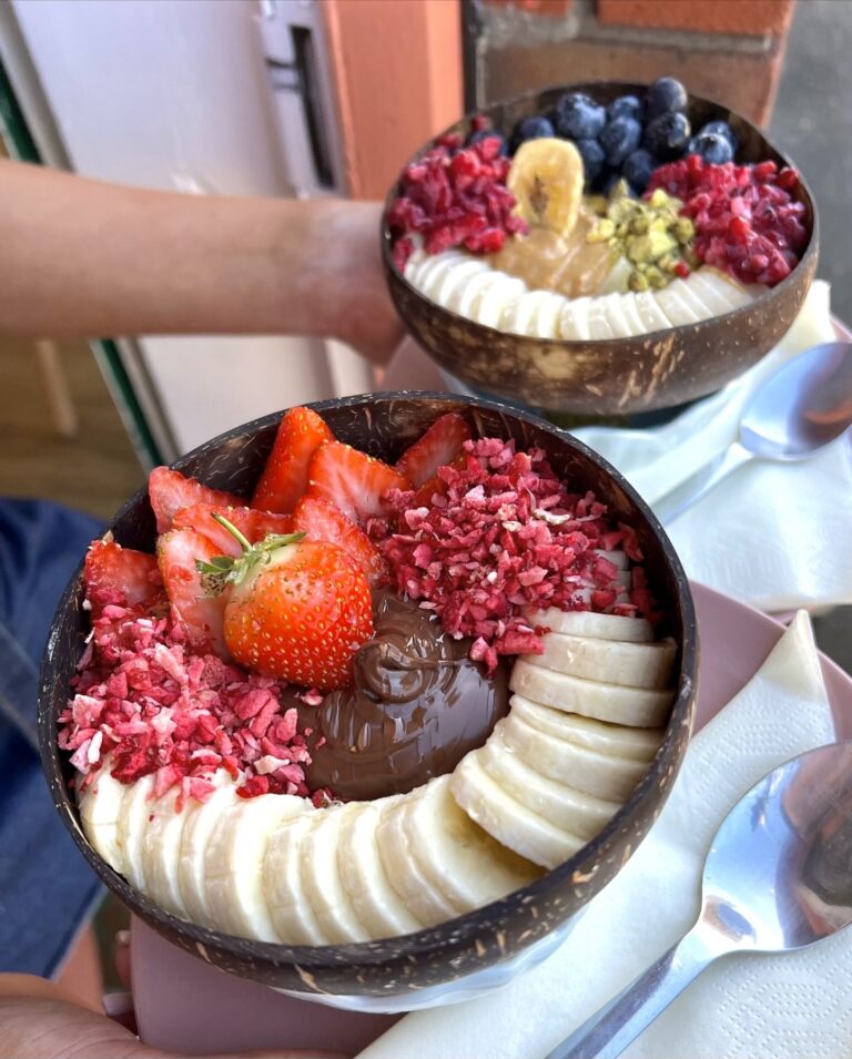 Sunday – Coffee & Kitchen