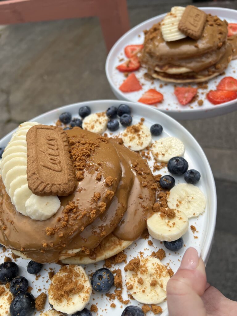 Sunday – Coffee & Kitchen